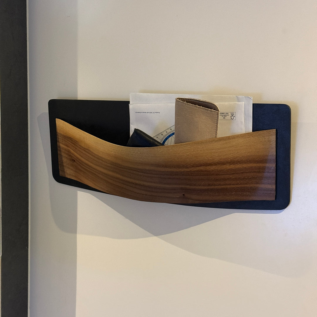 Wall Pocket | Wooden Wall-Hanging Organiser & Storage Shelf – Wondrwood